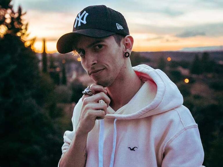 Contratar a Robleis - Contacto Directo (54-9-1161373030)