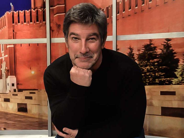 Como se puede contratar a Pachu Peña? Consulta aca - 1